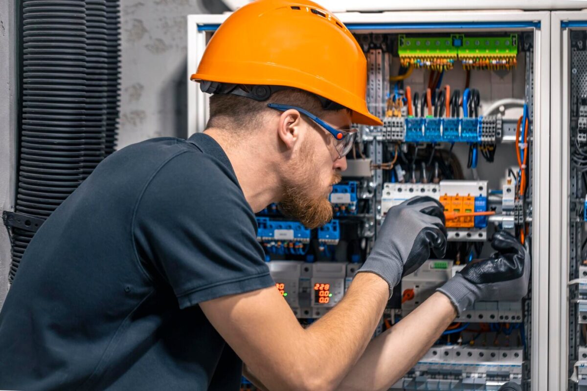 DACOM GROUP - Telecommunications and networking services